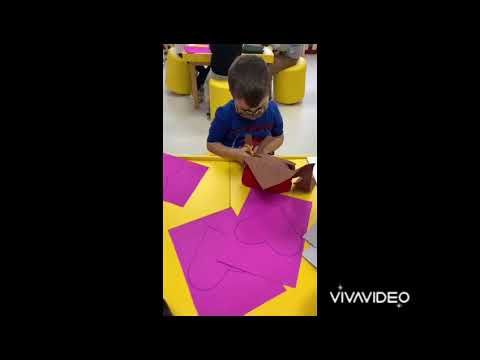 Sanat Atölyesi / El izi sevgi ağacı etkinliği / 5 yaş / Stars Class
