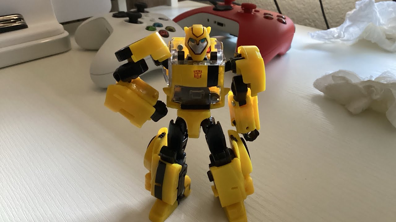 Bumblebee animated test stop motion 1 - YouTube