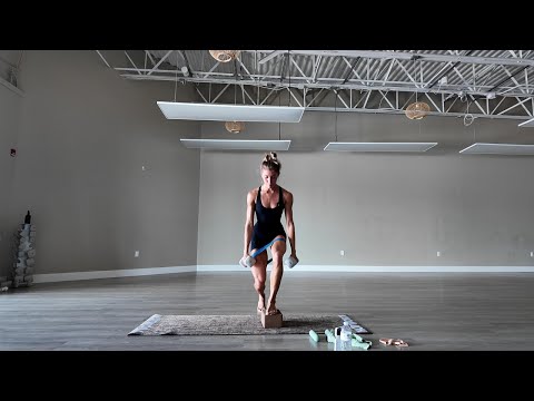 Melania's Mat Sculpt Workout