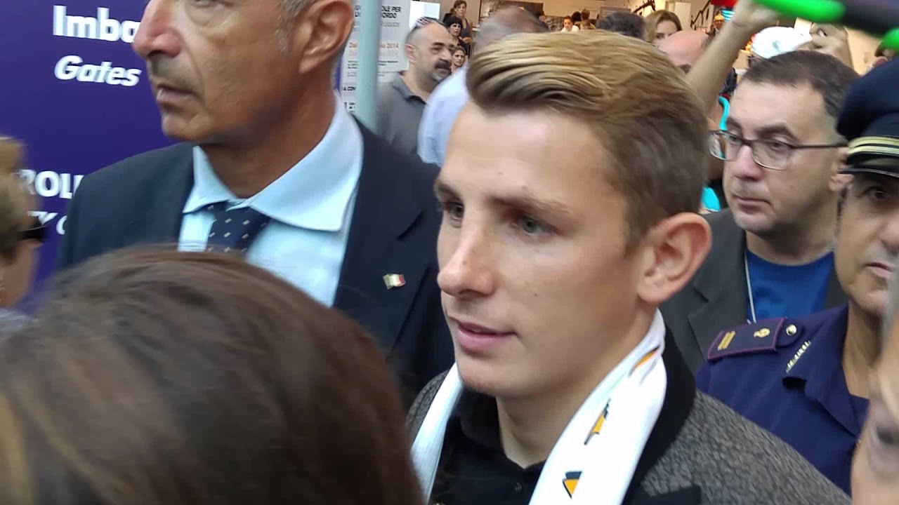 L'arrivo di Lucas Digne a Roma all'aeroporto di Fiumicino: "Forza Roma ...