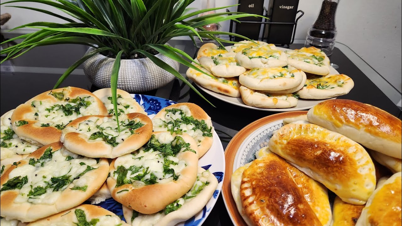 How to make Mini Arabic Pizza - YouTube