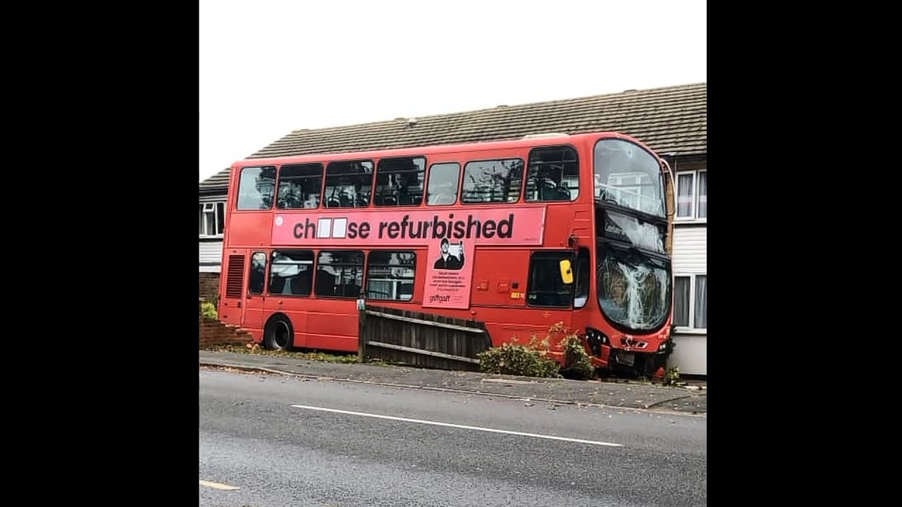 3.2.1... GO! London Buses [MEME] - YouTube