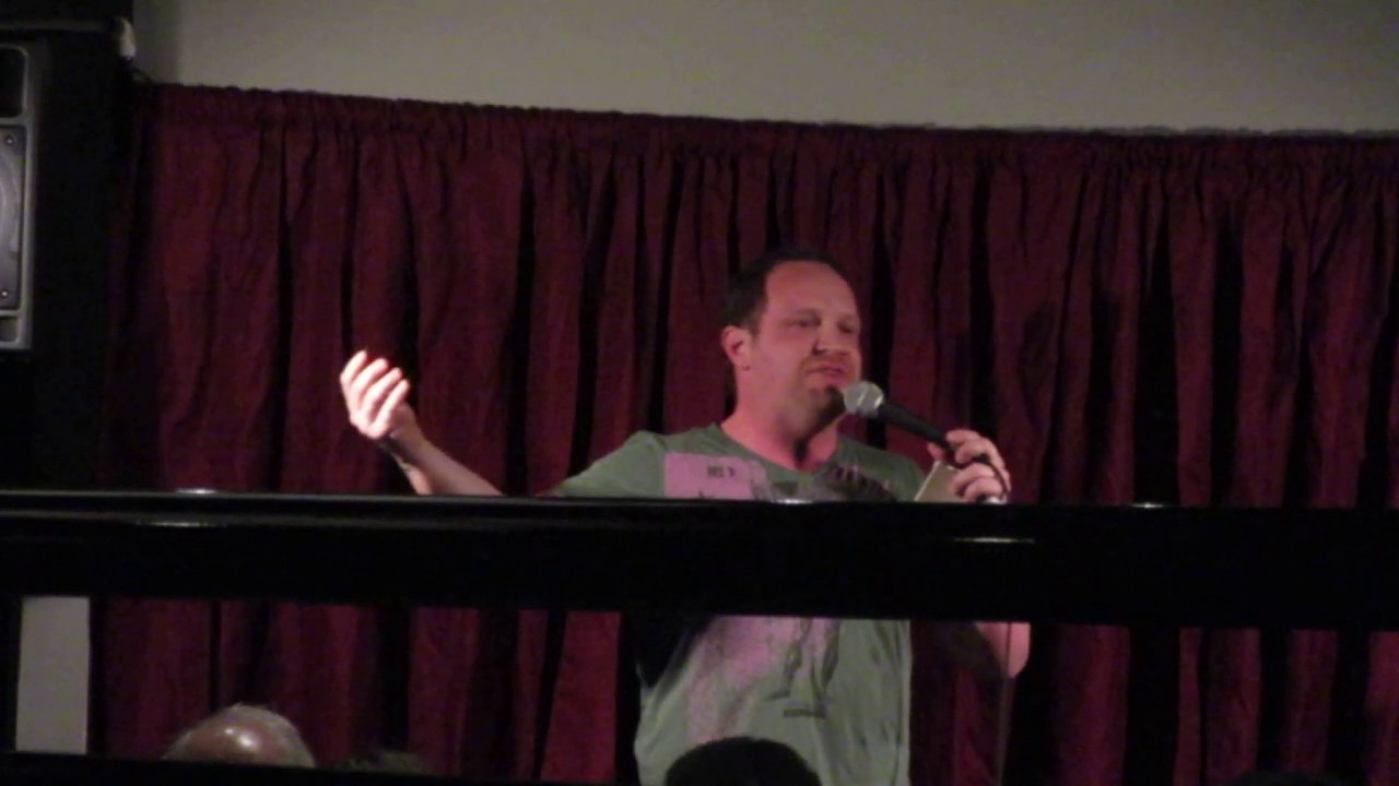 Sandy MacFarlane Comedy AT Shoeless - YouTube