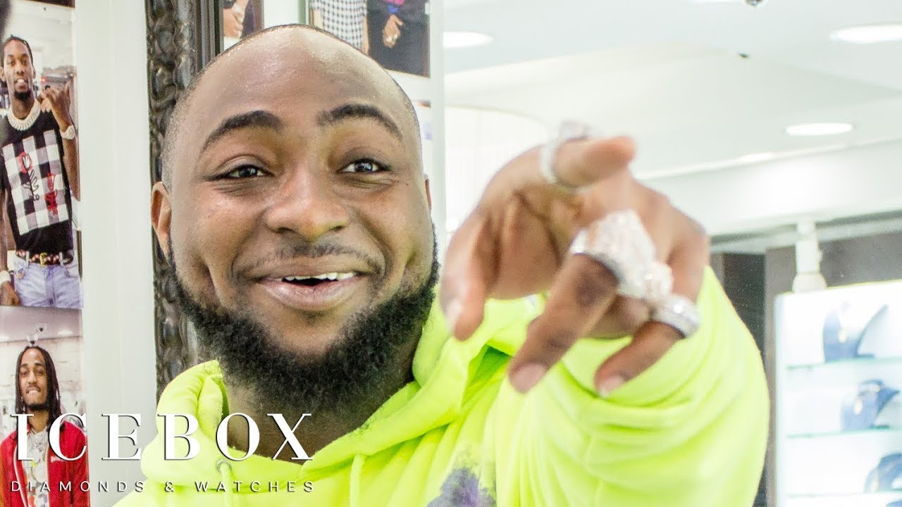 Davido Brings A Louis Vuitton Bag Full Of Cash To Shop At Icebox! - YouTube