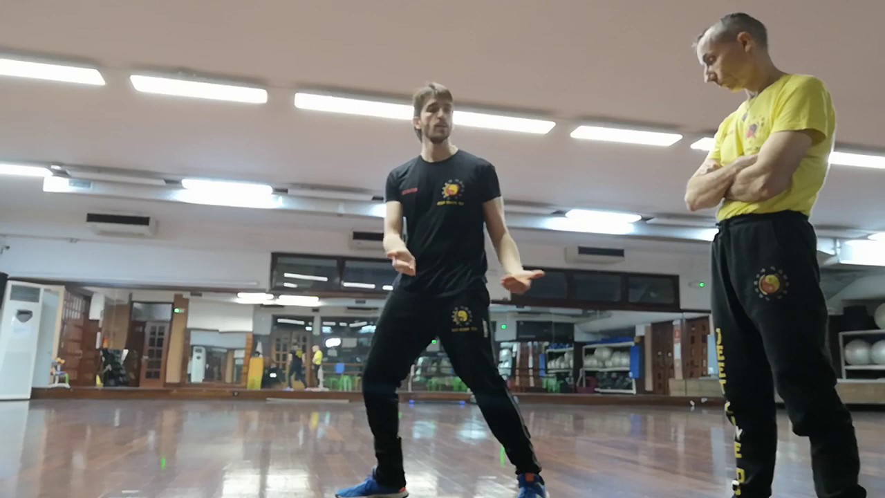 Risposta agli utenti: Stutter step e Burst Backward - YouTube