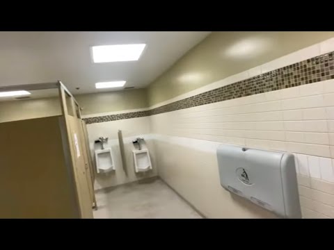 Publix Men’s Restroom (By the barber great clips place) - YouTube