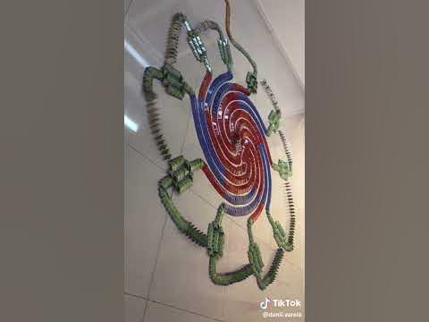 اجمل مقطع العاب ورق شدة - YouTube