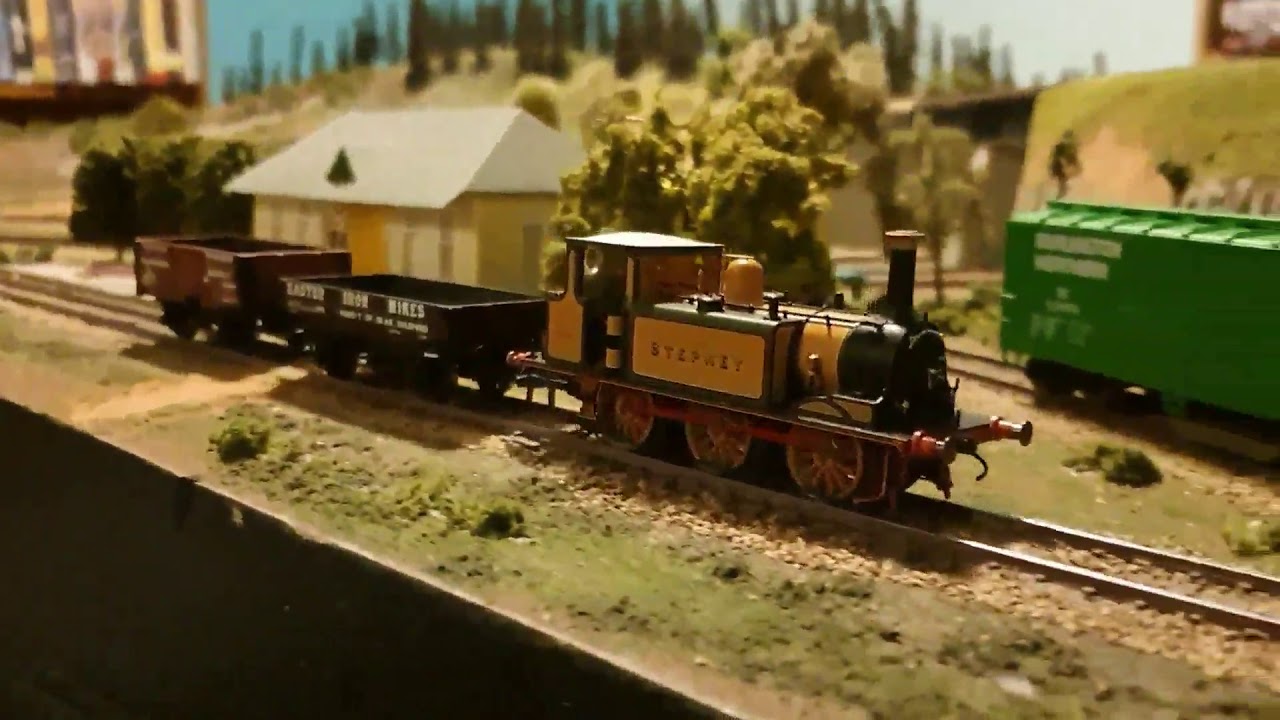 Hornby Terrier Stepney new tooling 2019, inclines & declines - YouTube