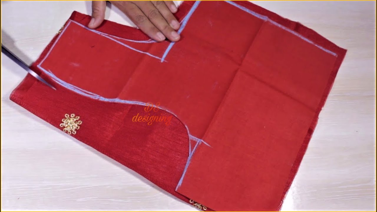 latest Matka saree blouse back neck design | simple saree blouse back ...