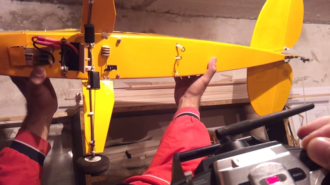 RC Piper CUB parachute drop system - YouTube