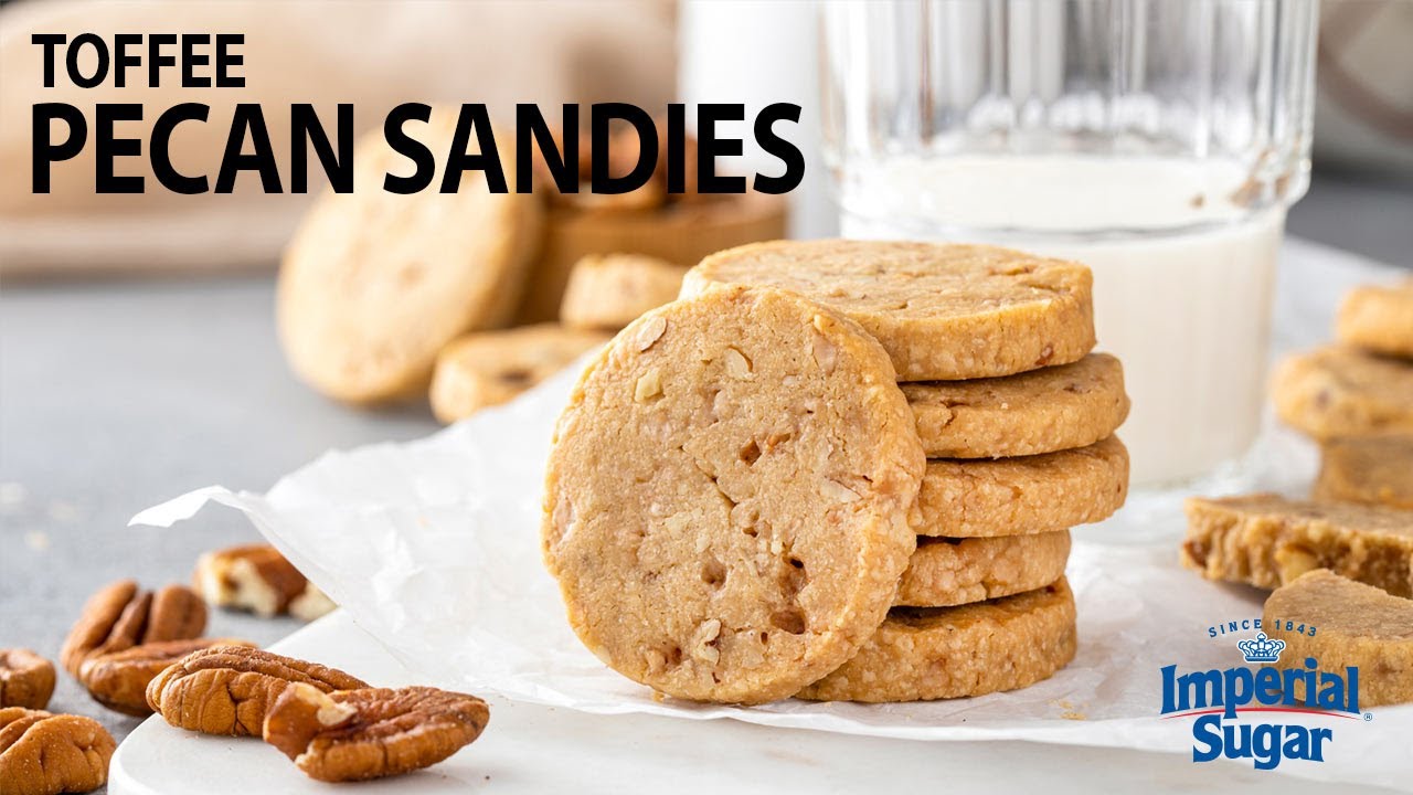 How to Make Toffee Pecan Sandies - YouTube