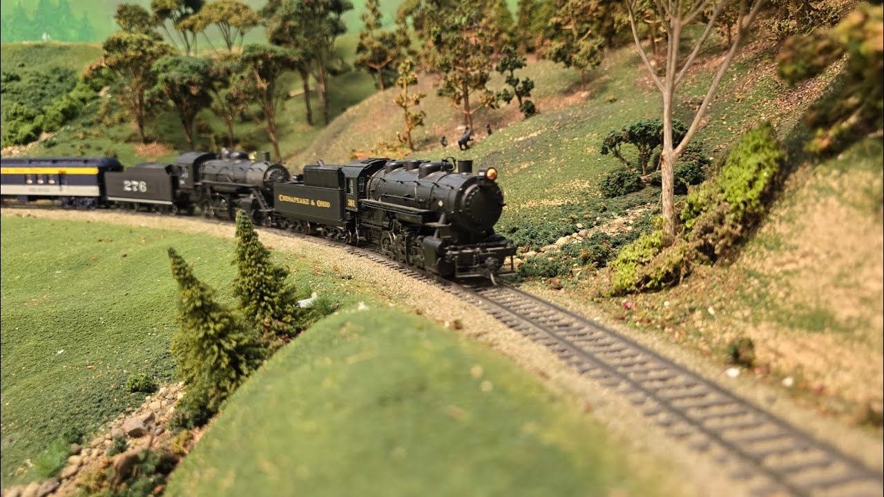 Doubleheader Switcher and 2-8-0 Steam at Hocking Valley Model ...