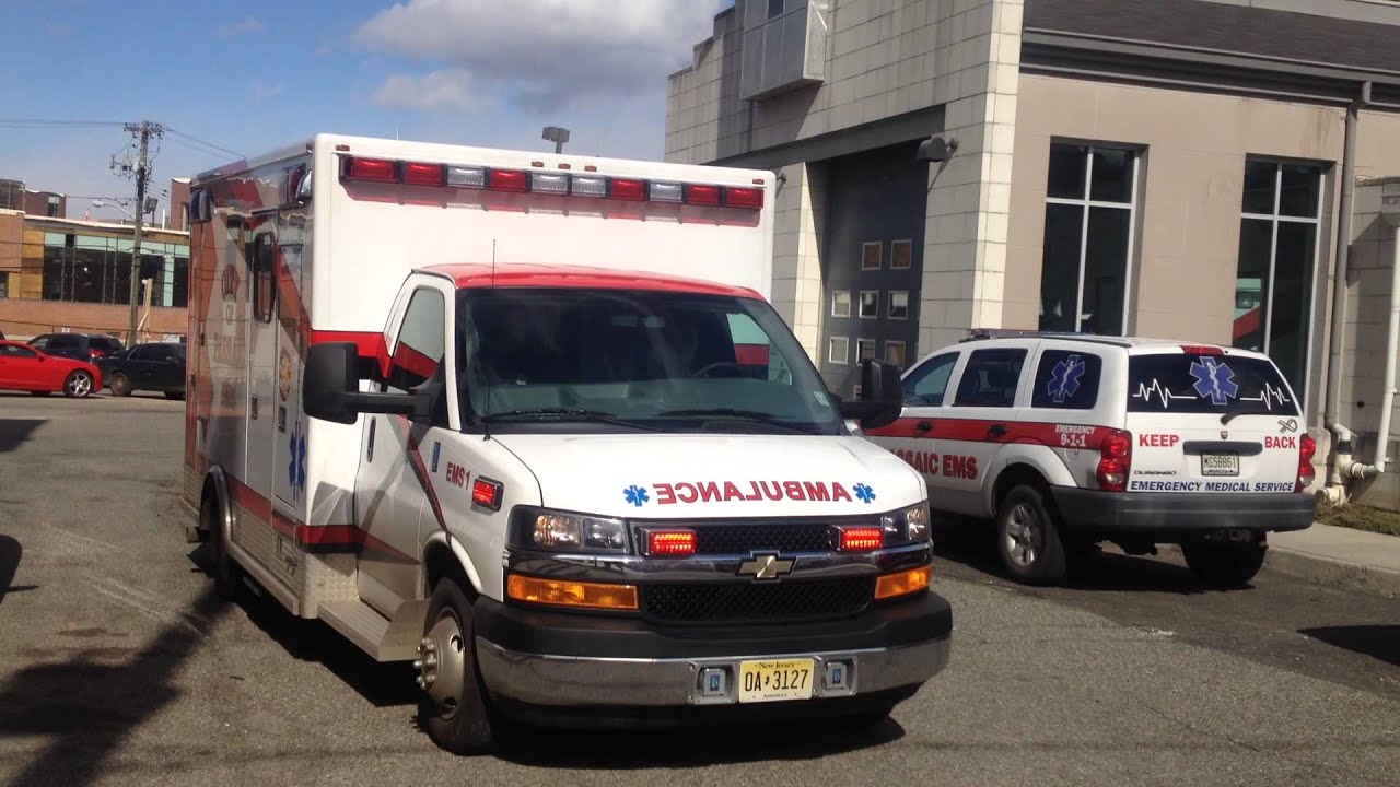 Passaic EMS1 Responding Passaic, NJ EMS Headquarters - YouTube