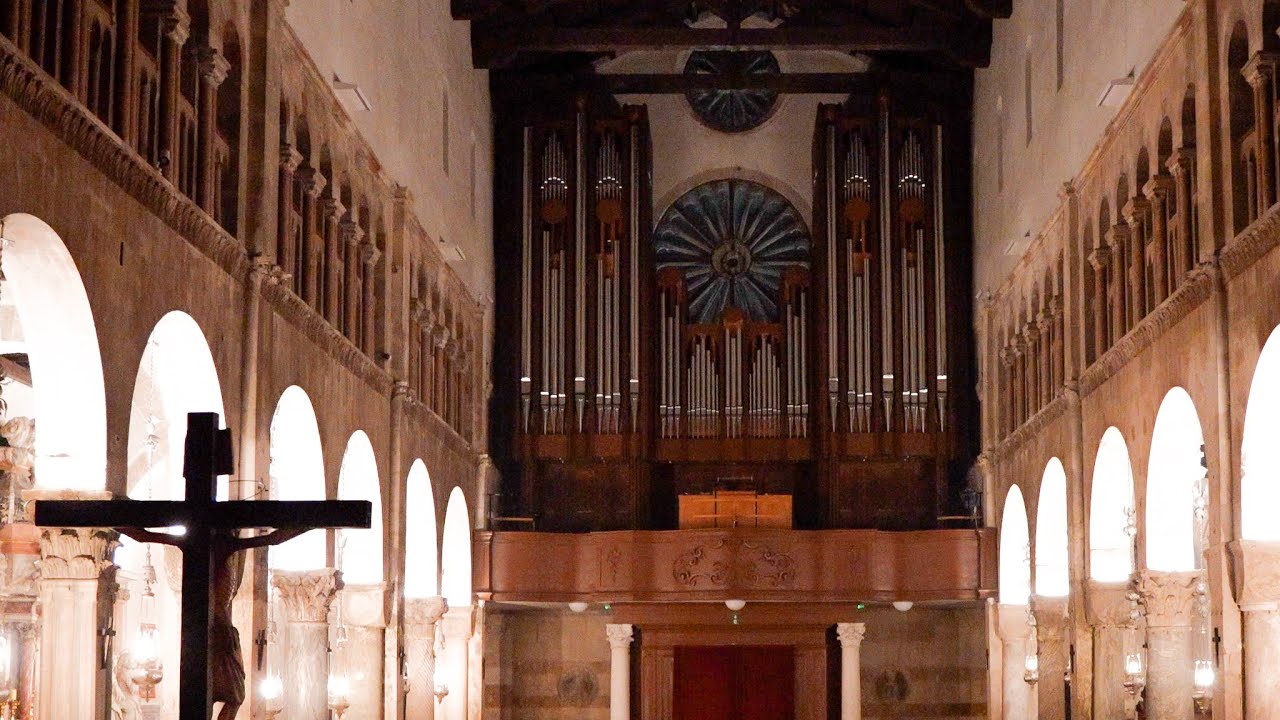 Cathedral Organ with 32' Contra Bombarde - St Anastasia Cathedral ...