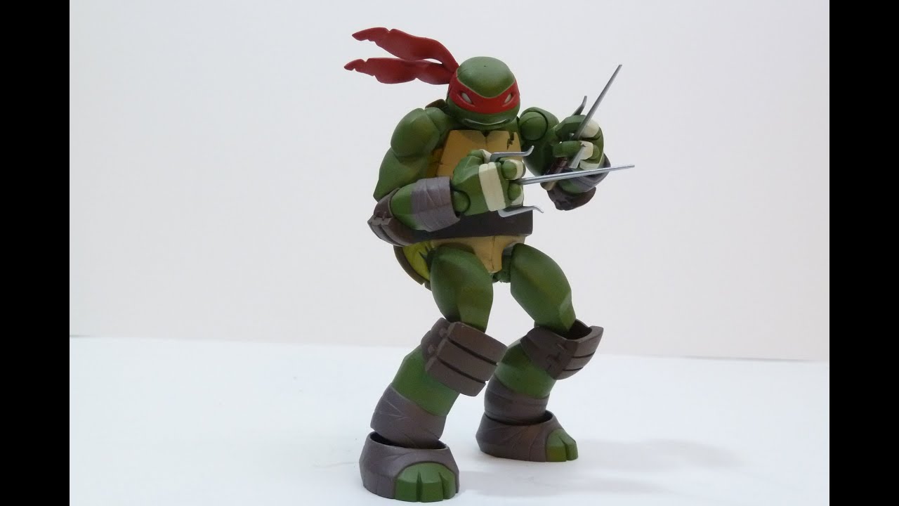 Rob A Reviews Revoltech Teenage Mutant Ninja Turtles Raphael - YouTube