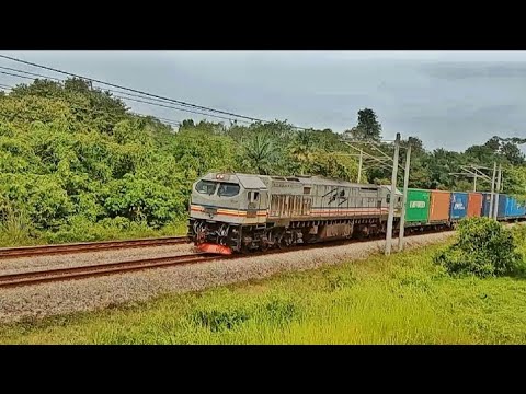 30/12/2022 KTMB CLASS 26104 TG.DUNGUN SOUTH THAI CARGO 135 HEADING TO ...