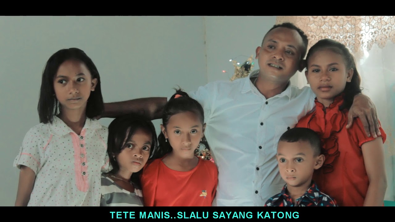 Selamat Natal Papa | Trio Fajar [ MV ] - YouTube