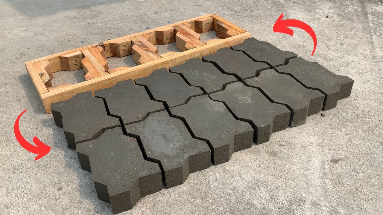How to make a creative and easy wooden mold for casting 4 cement bricks ...