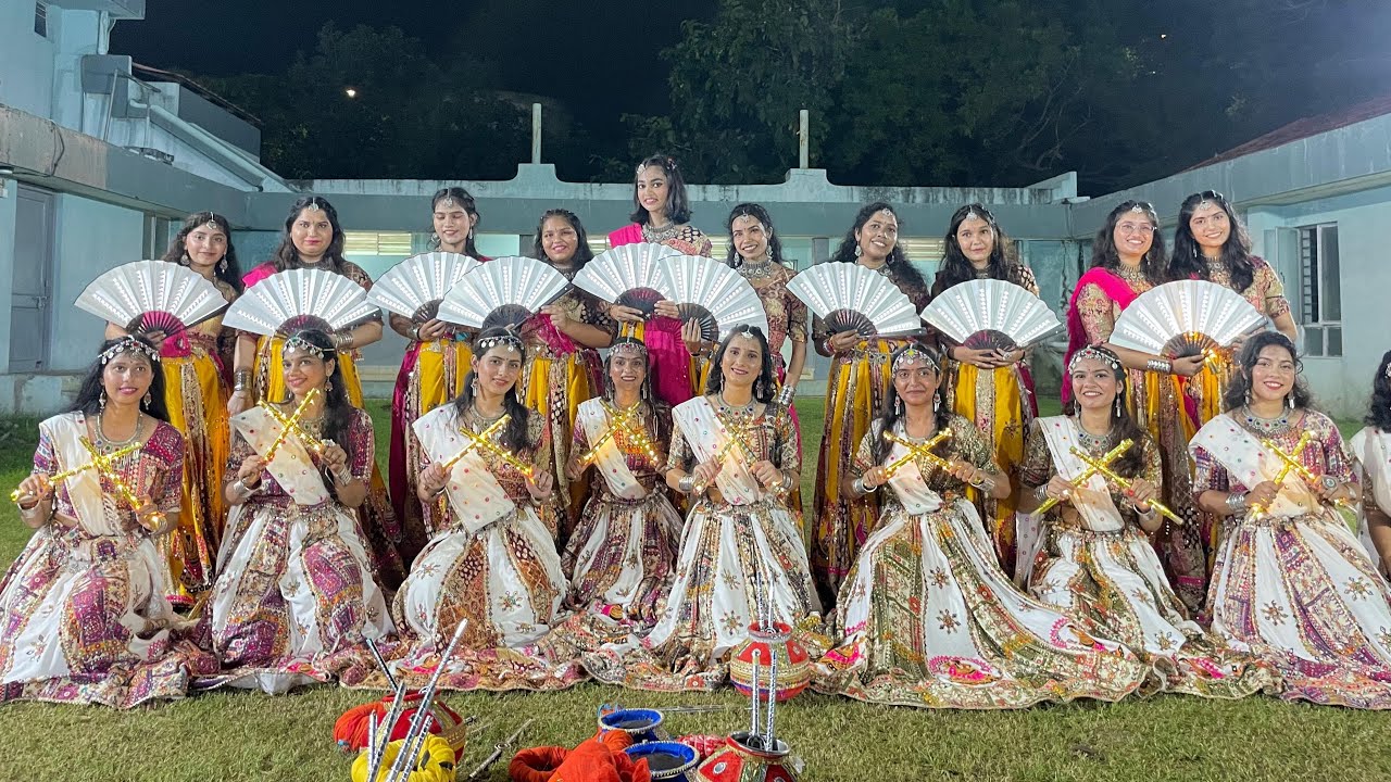 Girls Garba Group | Light Garba | Navratri 2k24 - YouTube