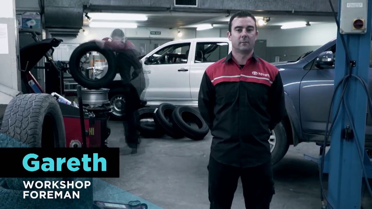 Automotive Workshop Foreman - YouTube