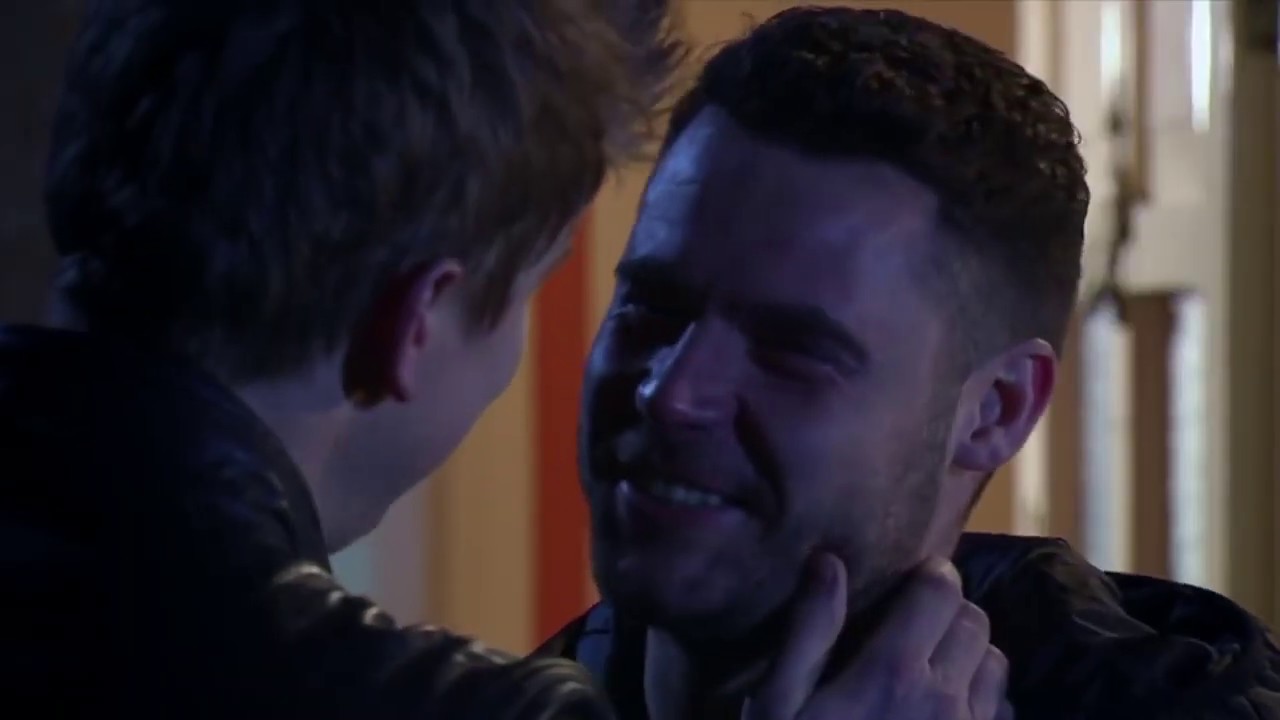 Robron Kisses 2018 - YouTube