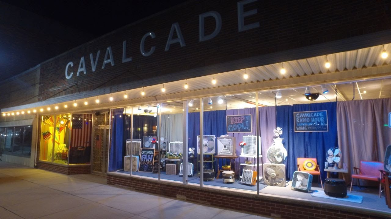 Cavalcade Display Windows - Summer 2023 - YouTube