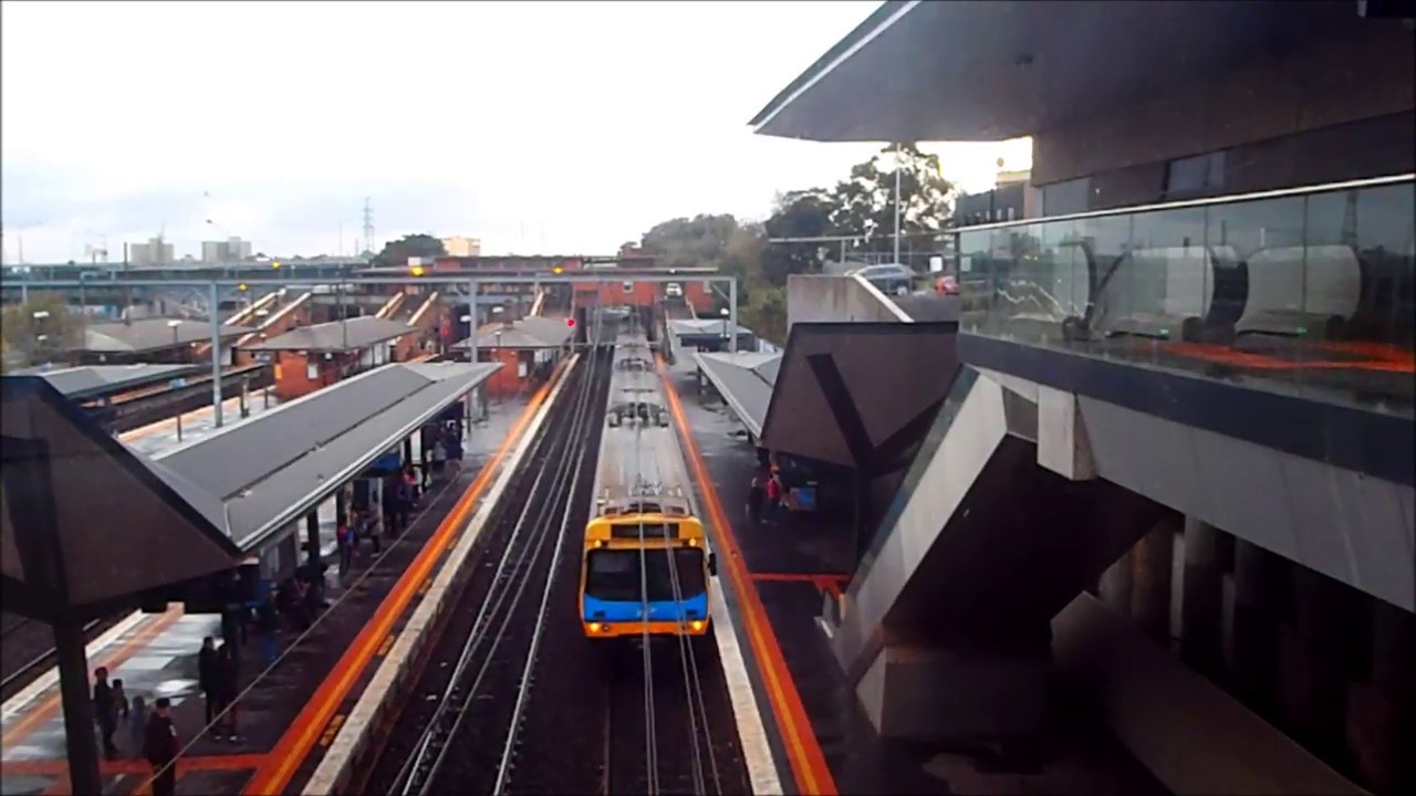 Comeng at North Melbourne from Overhead - YouTube