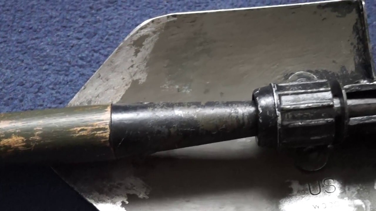 World War Two U.S. M-1943 Entrenching Tool (WOOD 1943) - YouTube