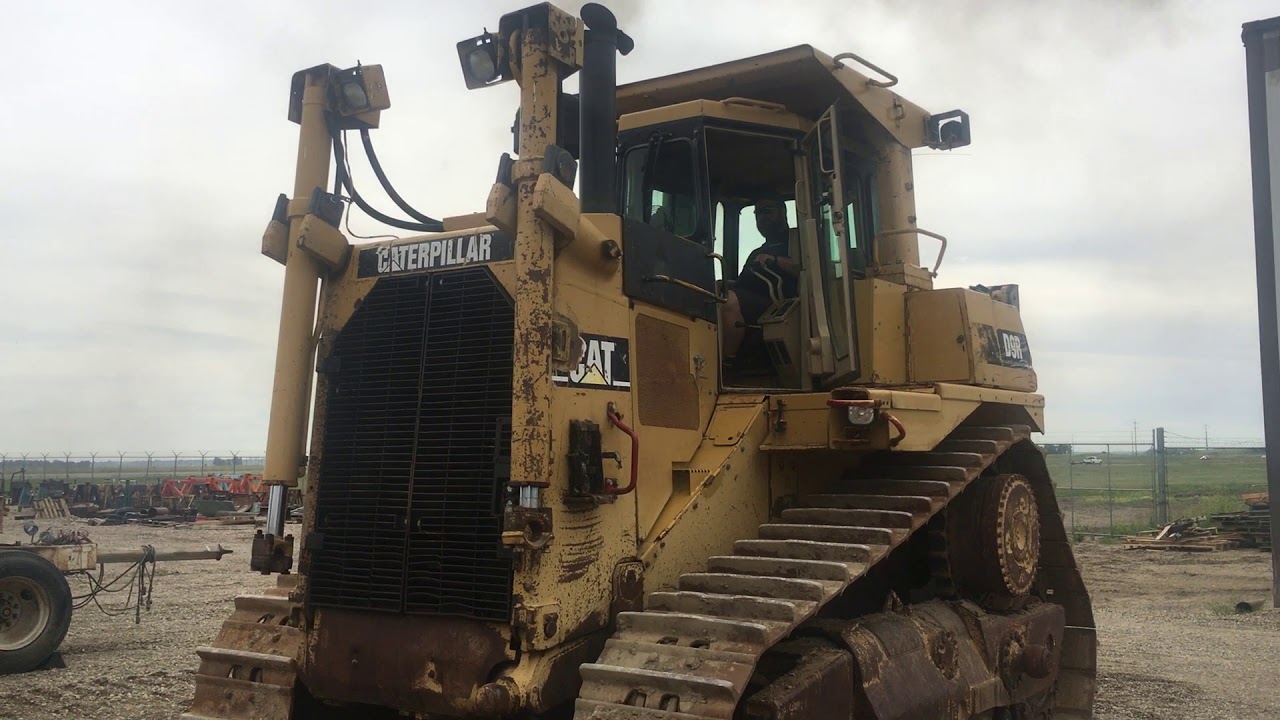CAT D9R - YouTube
