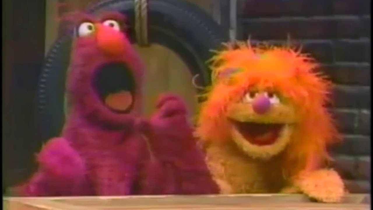 Sesame Street - Telly sees a giant number 11 - YouTube