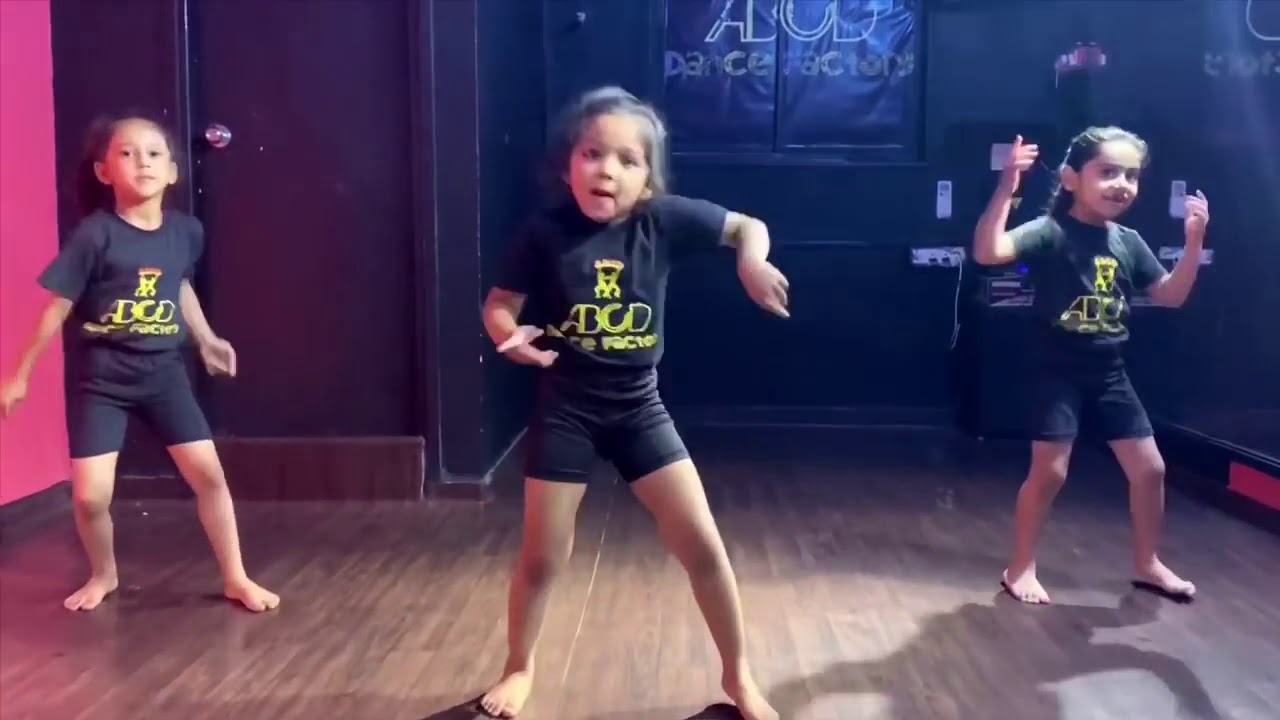 amazing dance - YouTube