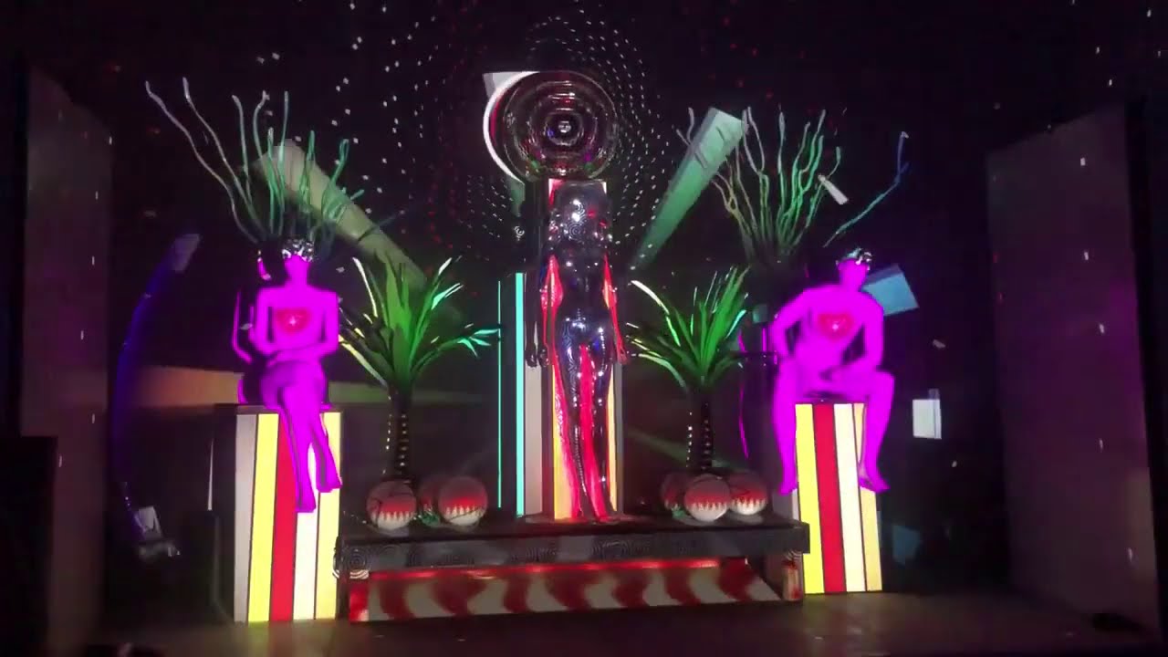 Projection Mapping Sculptures with Lightform LF2 - YouTube