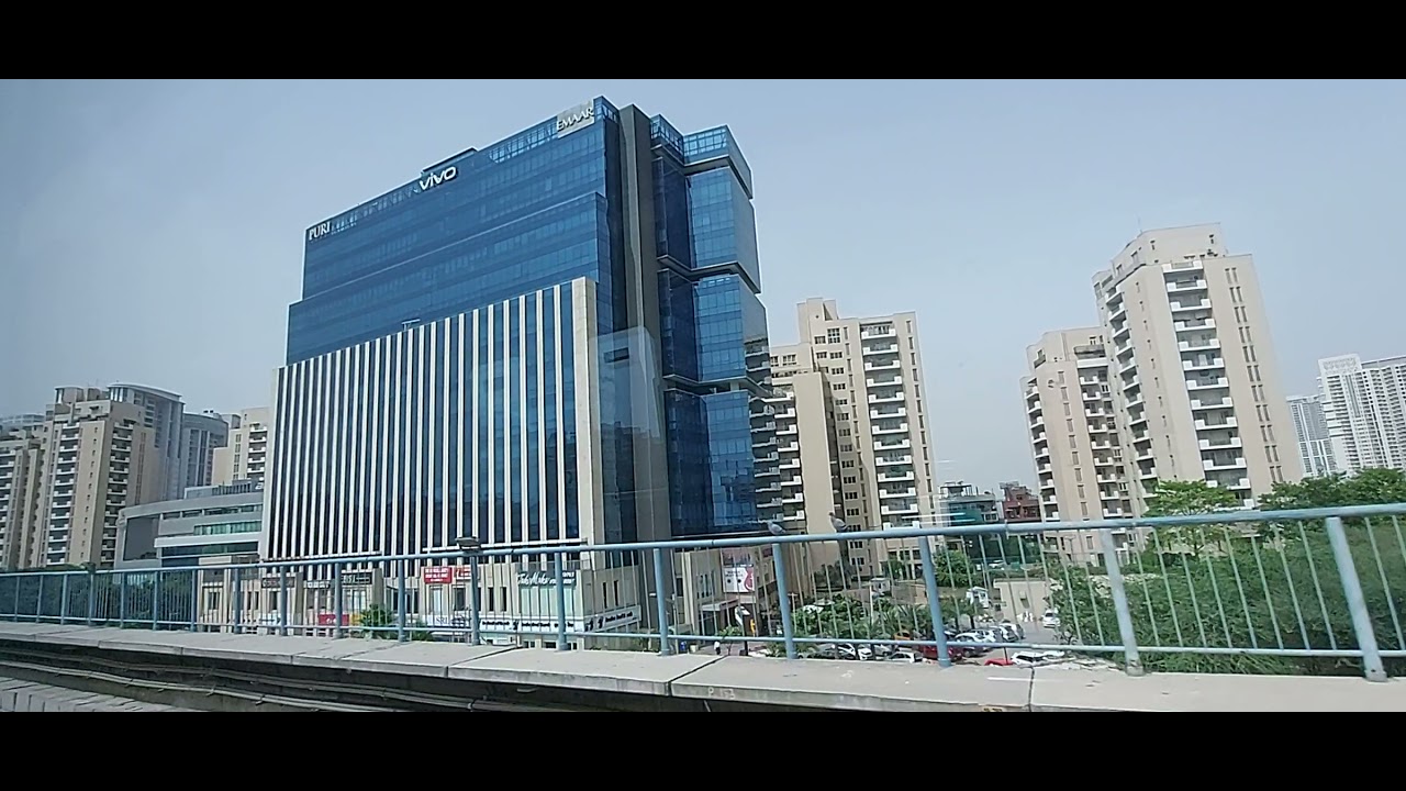 Gurgaon Sector 53 VIDEO - Gurugram Sector 53- 54 Metro Station Video ...