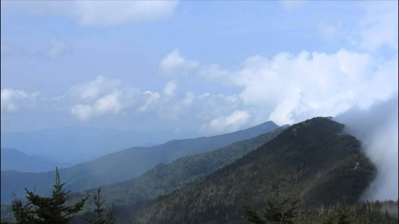 Cloud Wall at Mount Mitchell Summit - YouTube