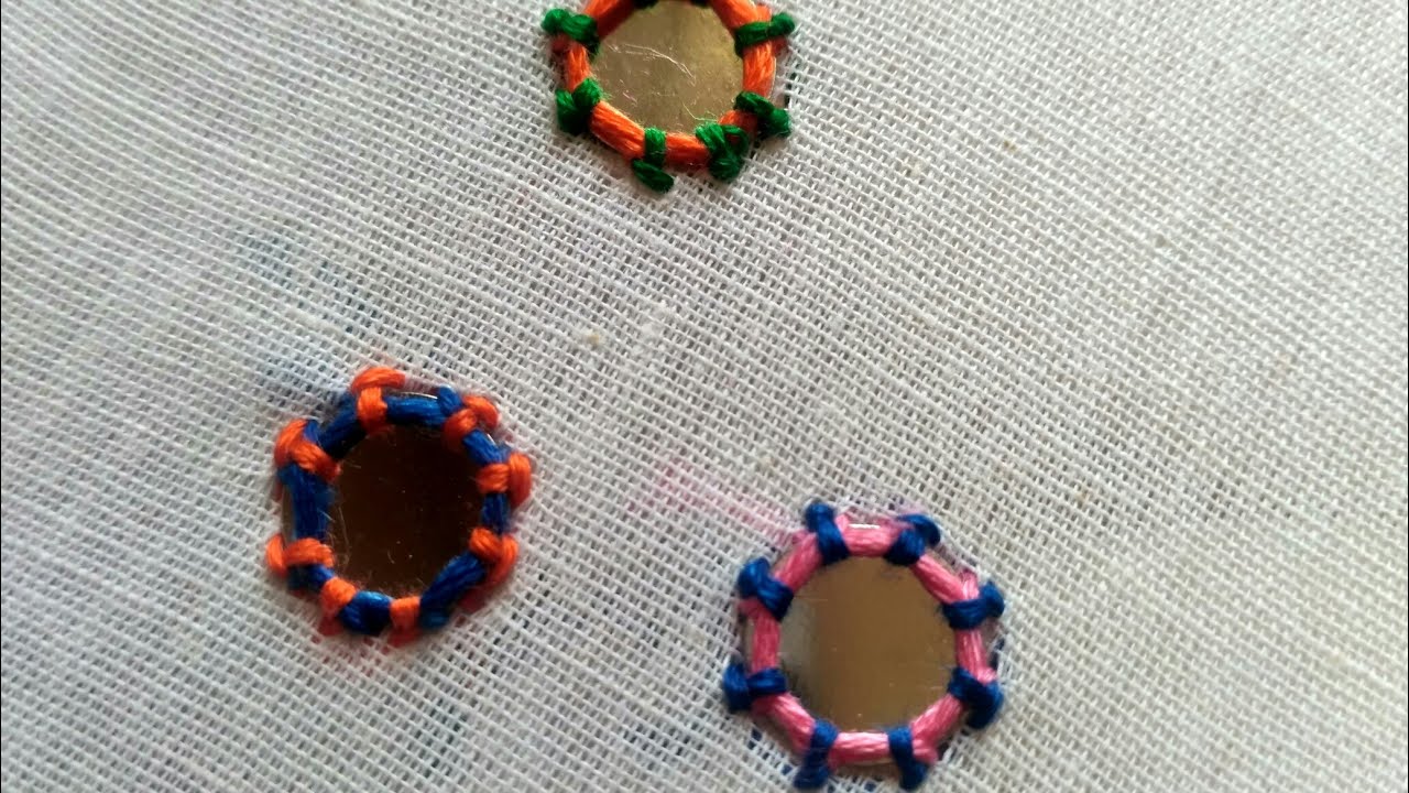 2 రకాల threads ని use చేస్తూ mirrors కుట్టే విధానం/how to stitch mirror ...