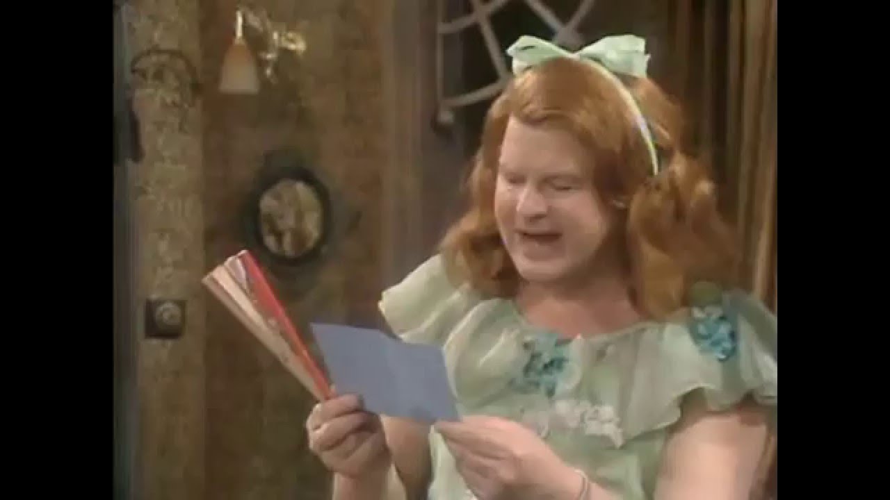 Benny Hill Bob Todd - YouTube