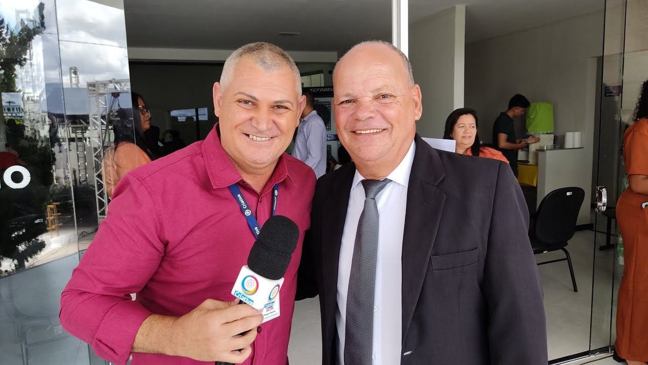 Zé Vaz preside sessão que dá posse aos novos vereadores e elege mesa ...