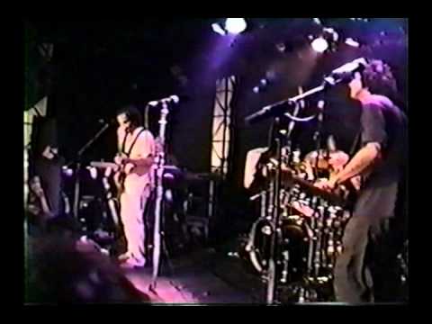 Ween - LMLYP (part 2) 9/6/00 Paris, France @ La Bulle Noir