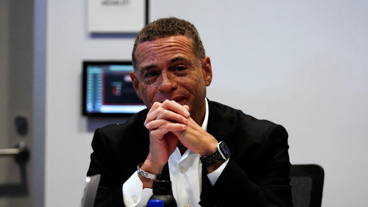 Inside the Kings Draft Room w/ Scott Perry - YouTube