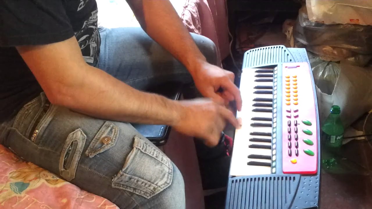 How to play on a tiny Musical Instrument - YouTube