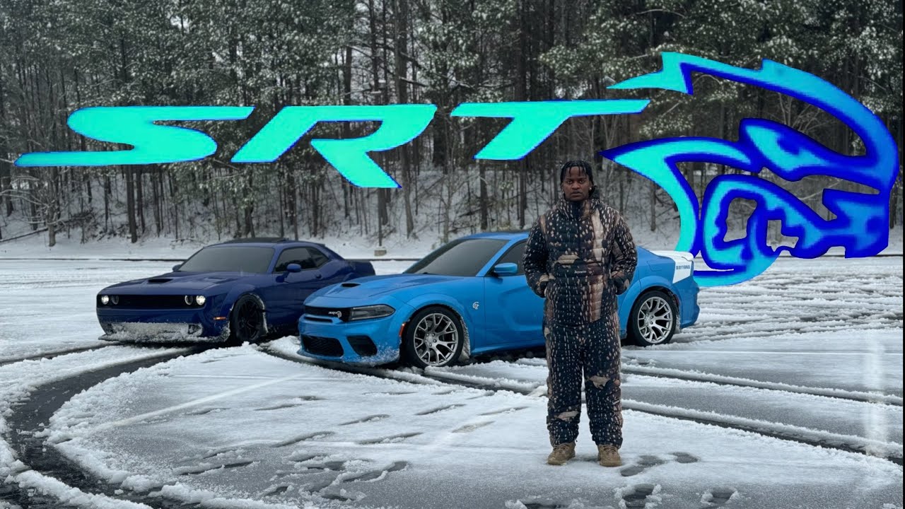 SNOW DRIFTING IN MY HELLCAT DAYTONA - YouTube