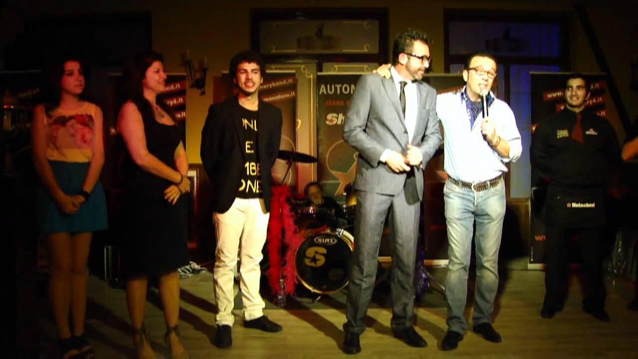 L'inaugurazione del "Terzo Tempo risto pub" di Vercelli e il concerto ...