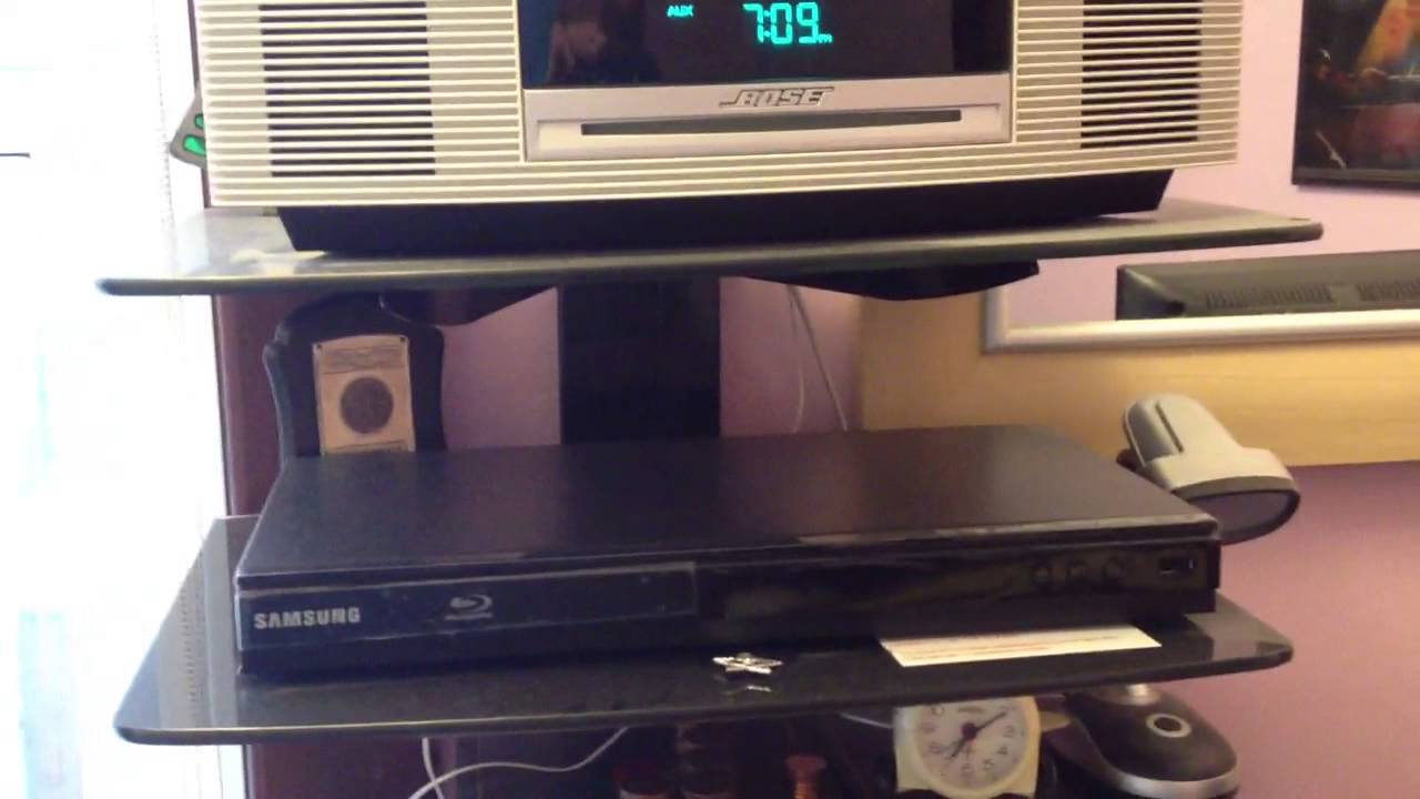Bose Wave DAB Music System Review - iPhone / iPad / iPod Do - YouTube