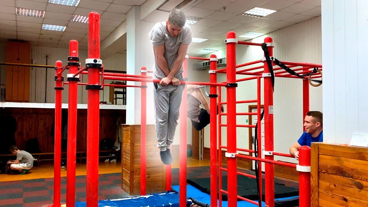 12 X Grip Muscle Ups - YouTube