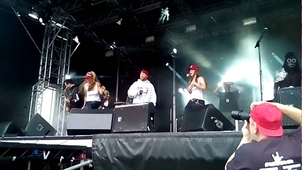 Festwich 2016 ''Stiff Bizkit,,, ''''FAITH''' - YouTube