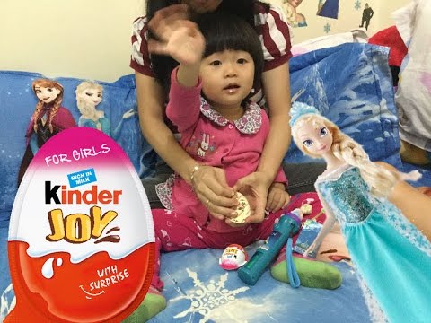 Kinder Joy Surprise eggs + Elsa Frozen Egg & spin toys review by Nasya ...