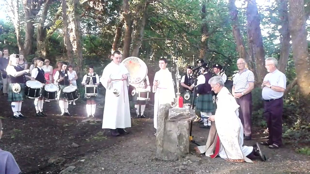 St. John's Eve procession in Carrigaline Parish to St. John's Holy Well ...