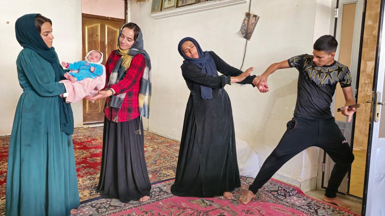 “Azam Walks Out! Family on the Edge… Akbar Forced to Sell Oak Nuts?! 😱🔥 ...