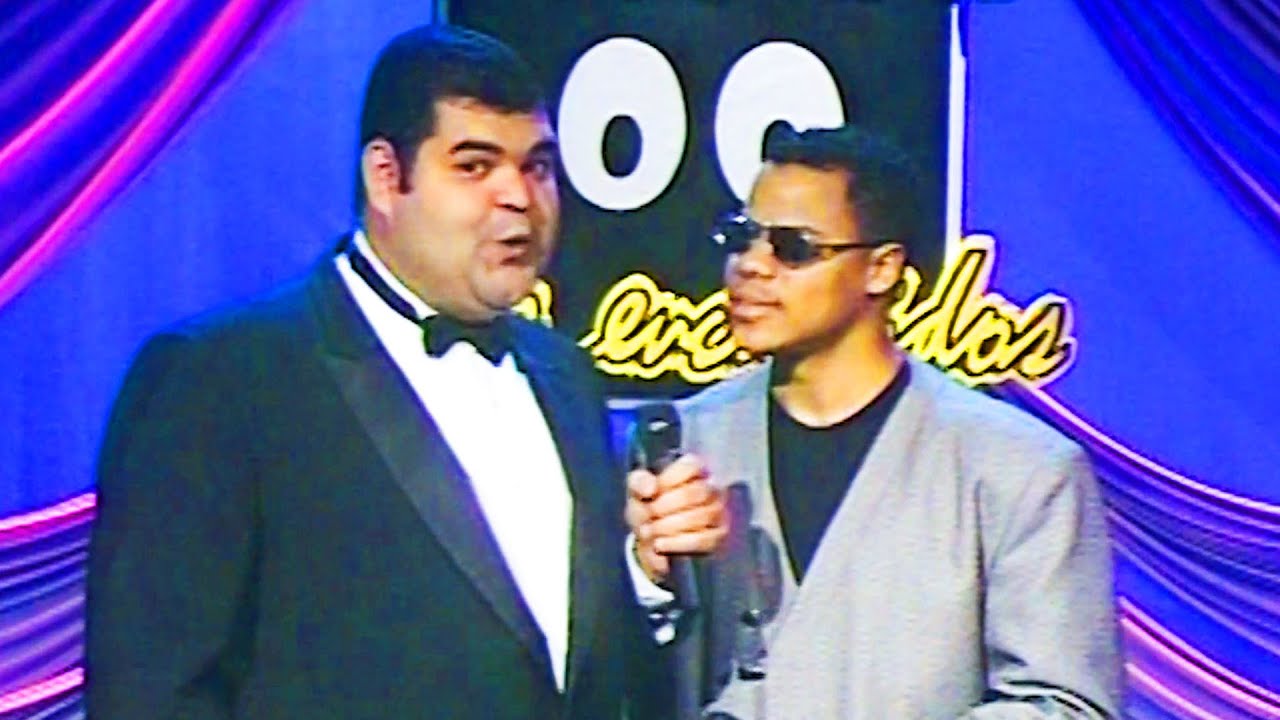 Raul Acosta de Oro Solido: Arrasando Con Premios Y TANGAS! - YouTube