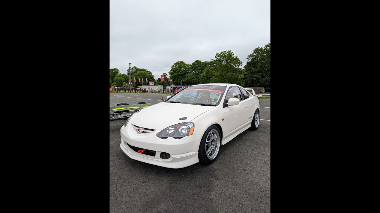 Integra DC5 Pembrey circuit clubman layout fast lap - YouTube